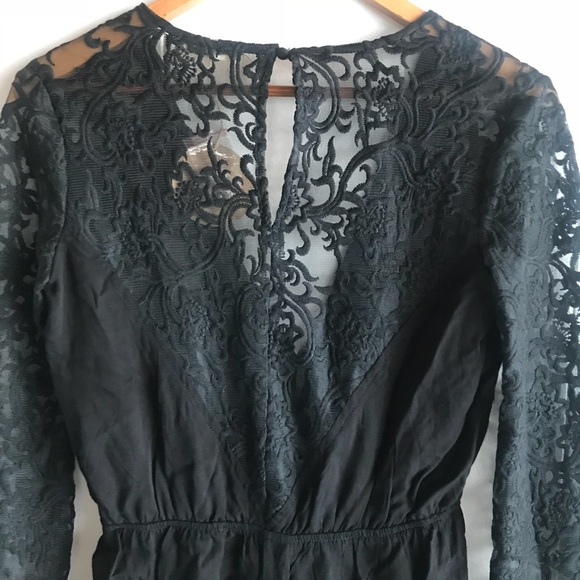essue | Pants & Jumpsuits | Nwt Essue Black Lace Long Sleeve Romper ...